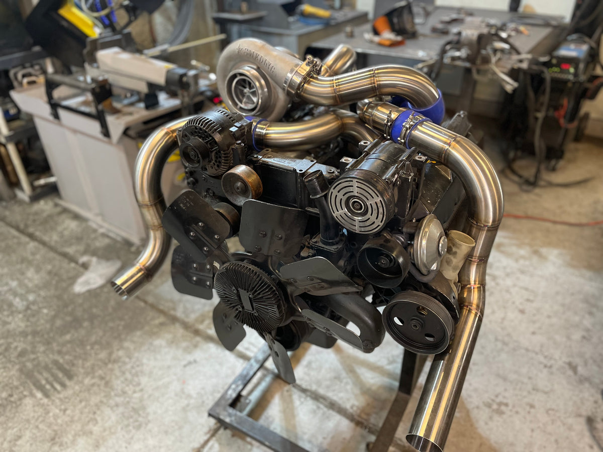 Street kit Compound Turbo Systems obs – Ultra Diesel Performance